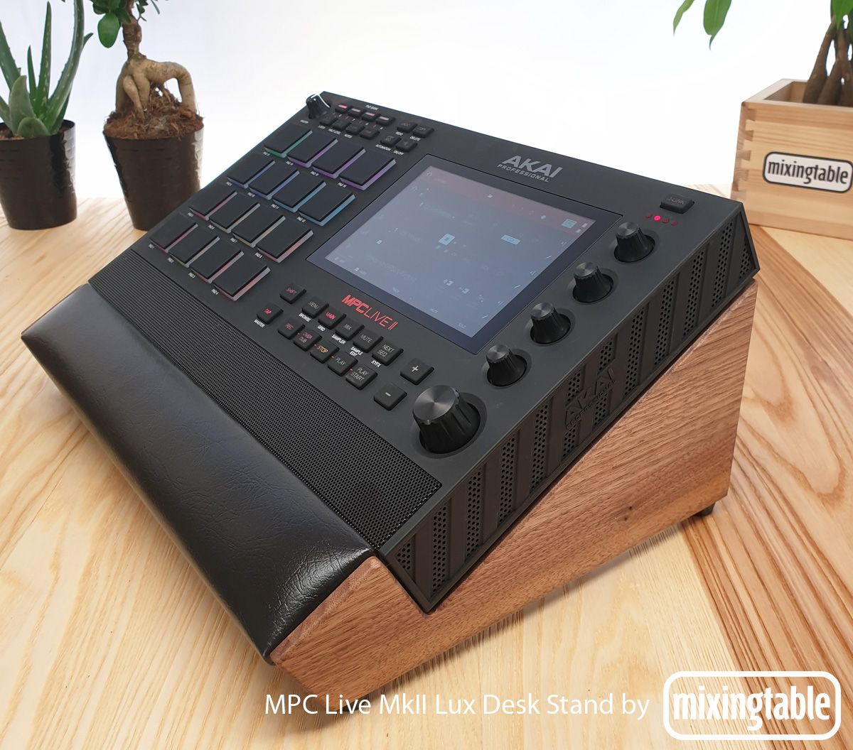 MPC Live II Lux - Mixingtable.comMixingtable.com