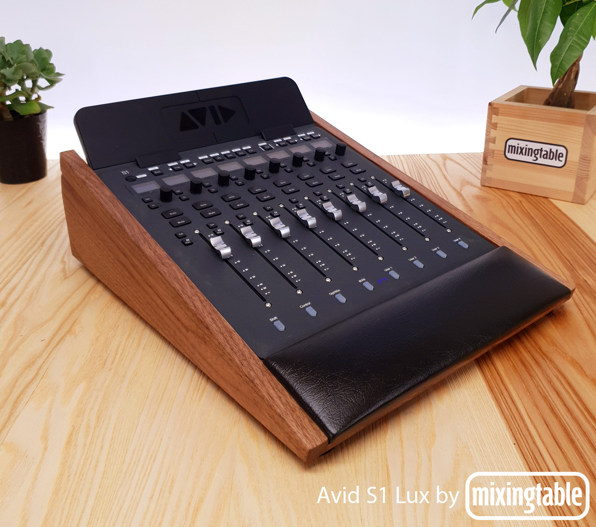 Avid S1 Lux / S1 Duo Lux - Mixingtable.comMixingtable.com